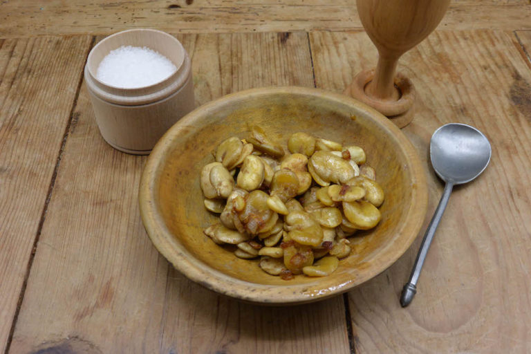 Fried Broad Beans – Medieval foods